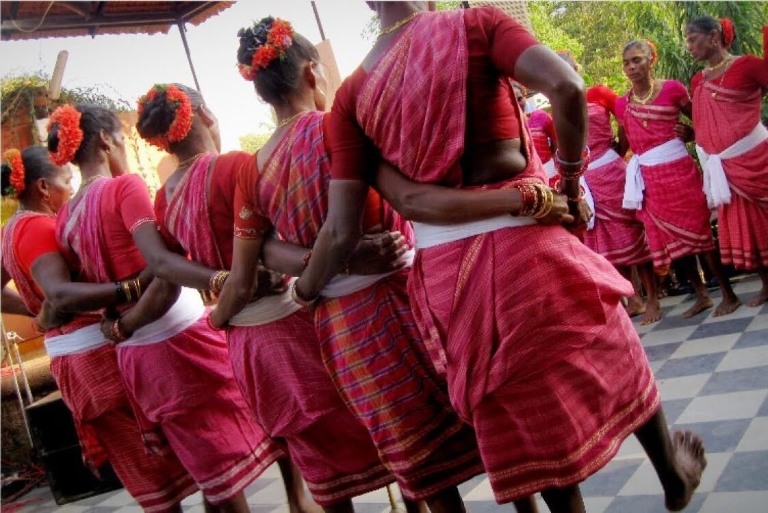 What do you know about the tribes of Goa and their backgrounds?