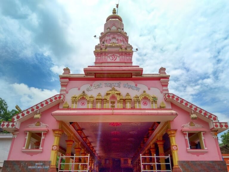 14 Popular Hindu Temples in Goa | Goa's Famous Temples to Visit!